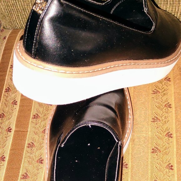 Donna Karan | Shoes | Donna Karan New York Black Leather Slipon Womens ...